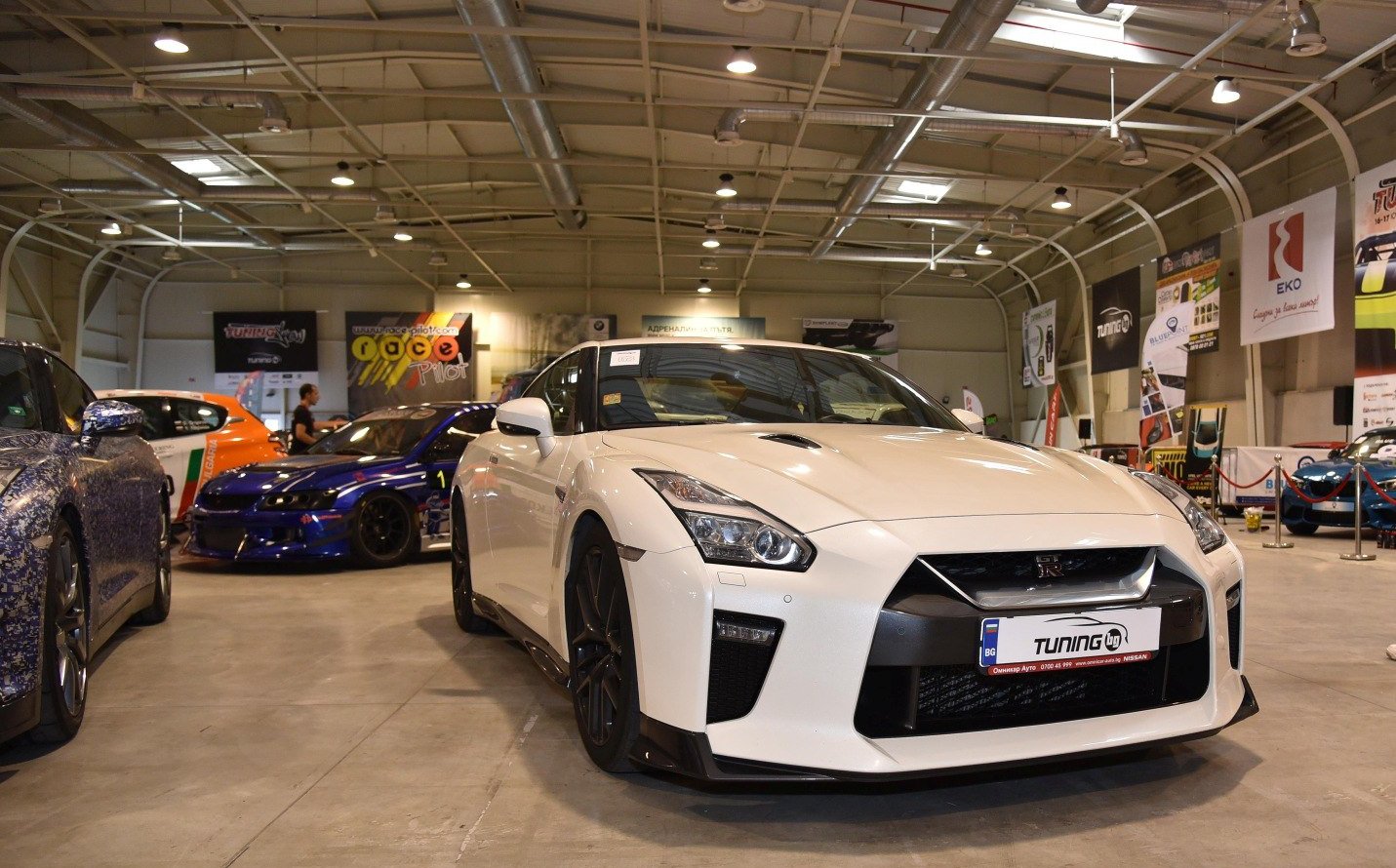 Nissan GT-R Nismo (R 35) 3.8 V6 (600 Hp) 4WD Automatic